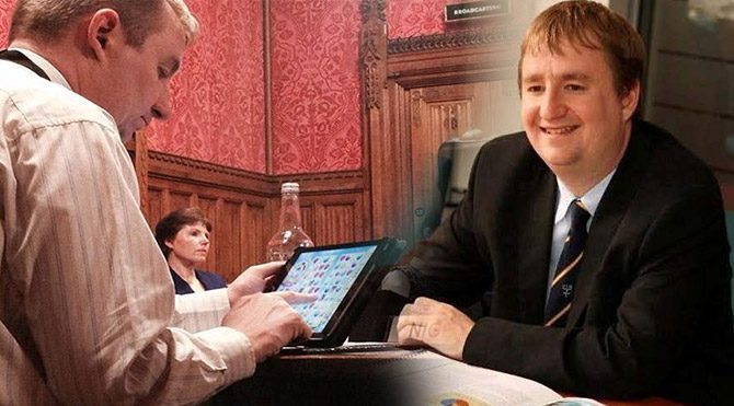 İngiliz vekilin Candy Crush keyfi - Sözcü