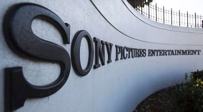 Sony Twitter'ı tehdit etti! - Sözcü