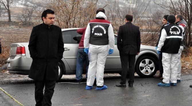 Otomobilde intihar etti - Sözcü