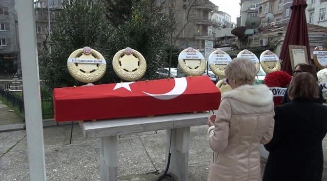Ünlü felsefeci Prof. Dr. Bedia Akarsu son yolculuğuna uğurlandı