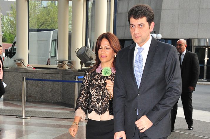 Sabancı ölümünün 12’nci yılında anıldı - Sözcü