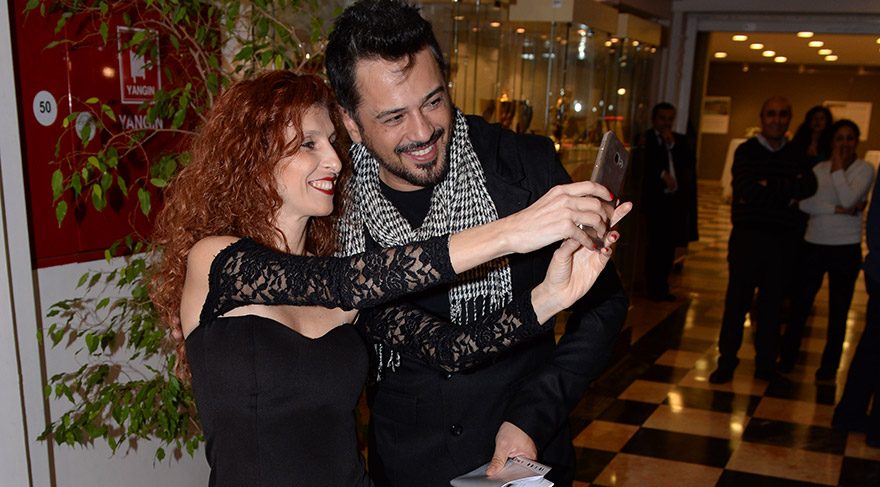 Çocuklar için sahneye çıktılar - Sözcü