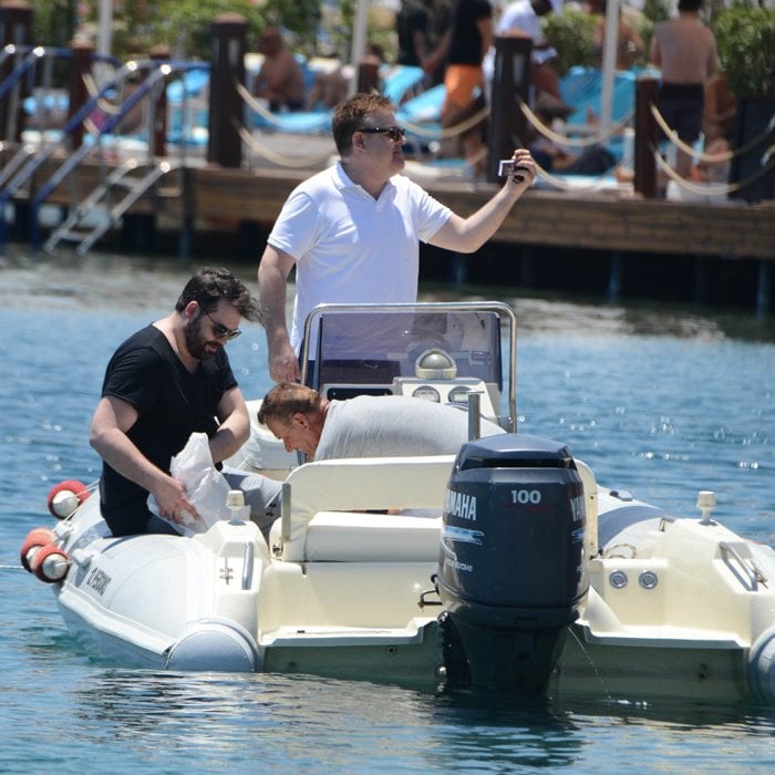 Çiller ailesi yemekte - Sözcü