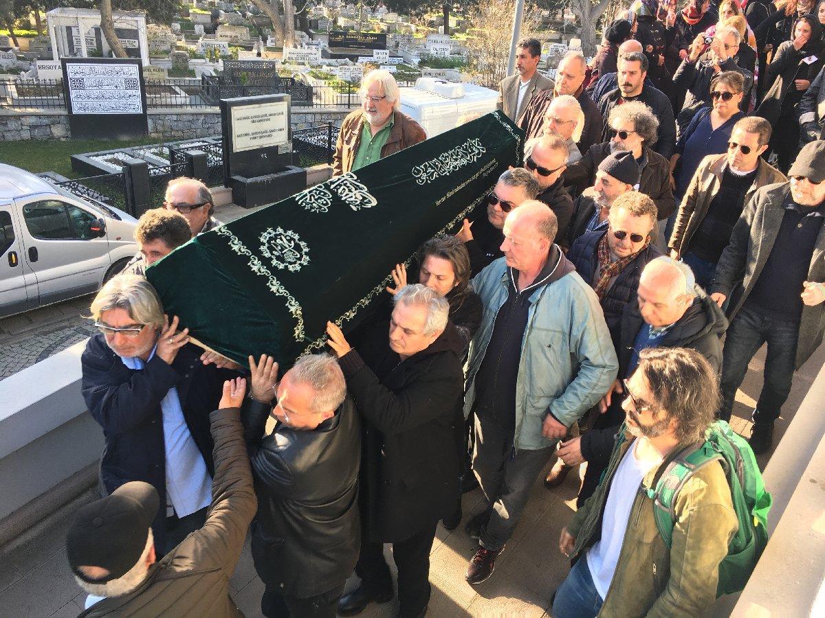 Ünlü dublaj sanatçısı Nur Subaşı son yolculuğuna uğurlandı