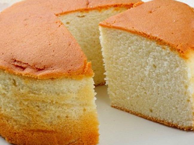 Sünger kek nasıl yapılır? Lezzetli pofuduk sünger kek tarifi...
