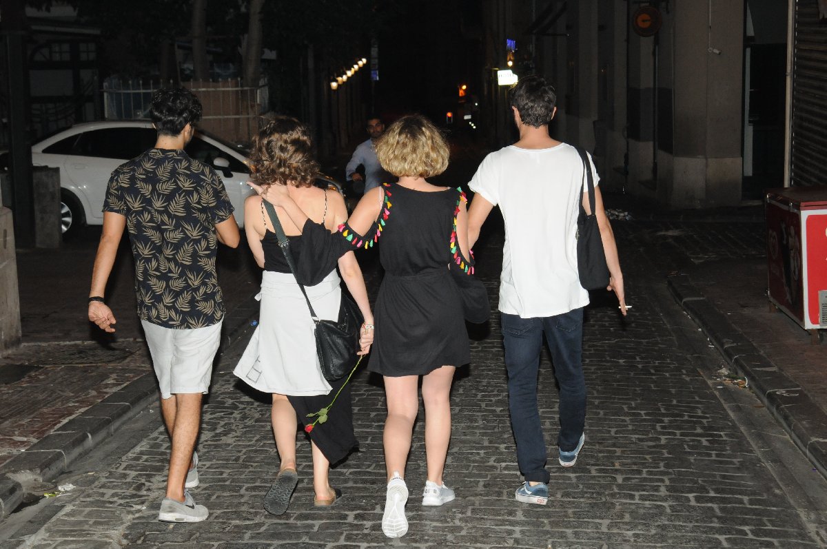 Farah ve Ahmet uzun bir aradan sonra... - Sözcü