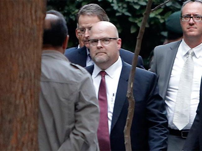 Rahip Brunson'a kritik ziyaret - Sözcü