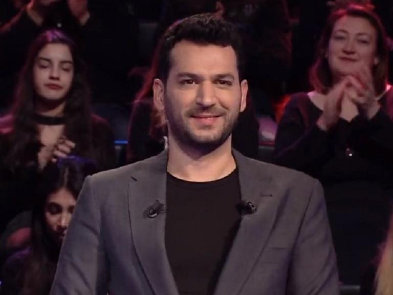 David Berry JR'a, yüzlerce geyik öldürdüğü için hapis cezasının yanı ...