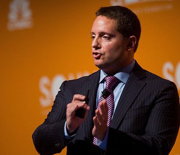 Jesse Colombo: Kredi balonu patladı kriz uzun soluklu olacak - Sözcü