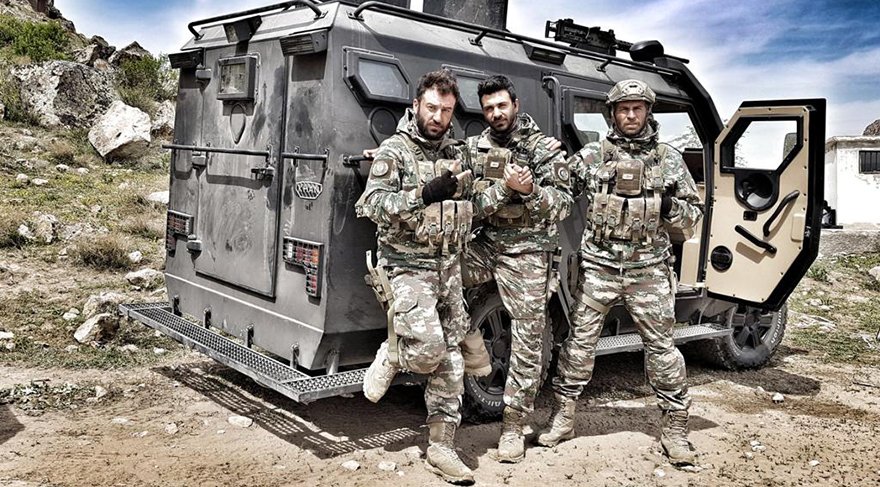 'Meteler' filminin ilk gösterimi Şırnak'ta gerçekleşti - Sözcü