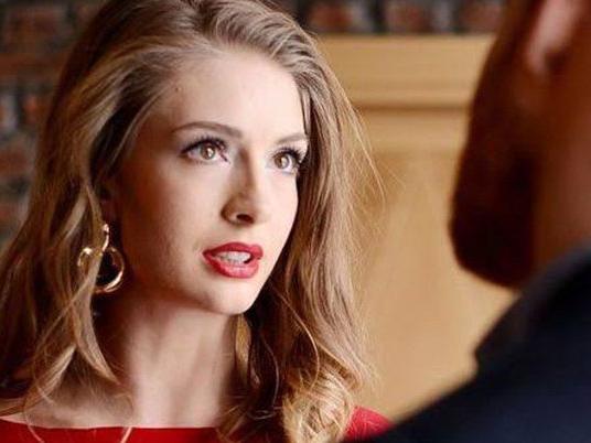 Yasemin Kay Allen kimdir?