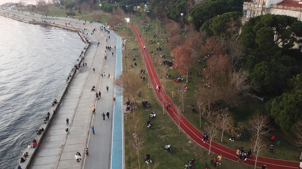 Maçka Parkı ve Caddebostan sahilinde yoğunluk yaşandı - Sözcü