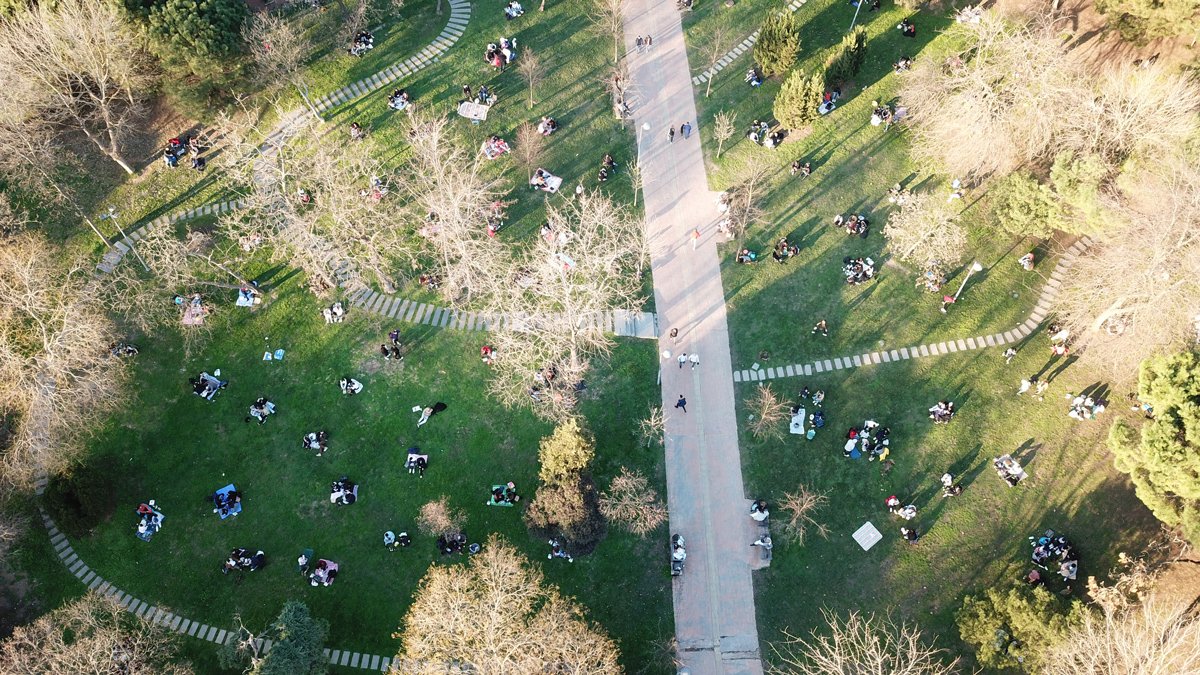 Maçka Parkı ve Caddebostan sahilinde yoğunluk yaşandı - Sözcü