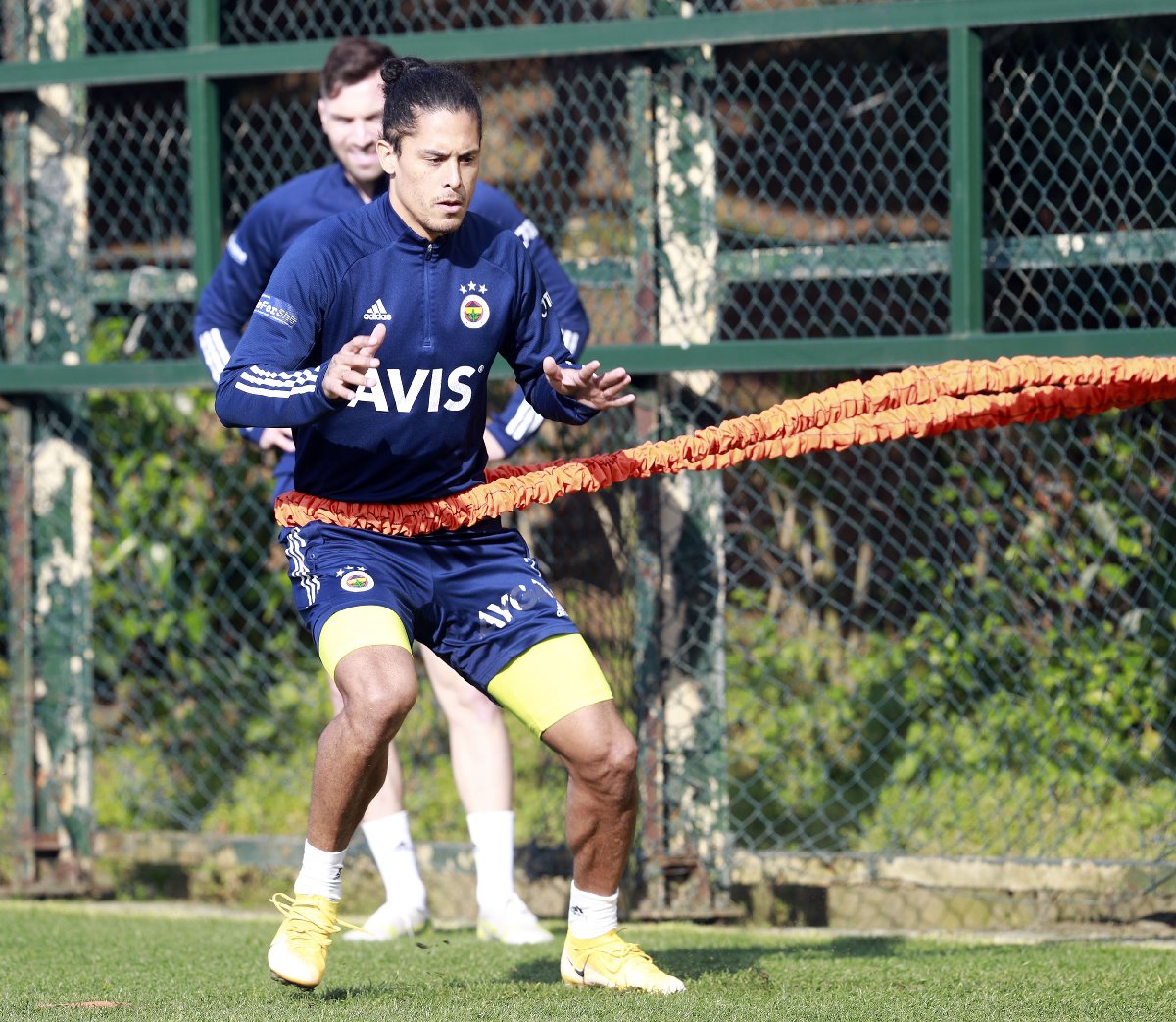 Fenerbahçe'de ilk ayrılık Lemos ile olacak - Sözcü