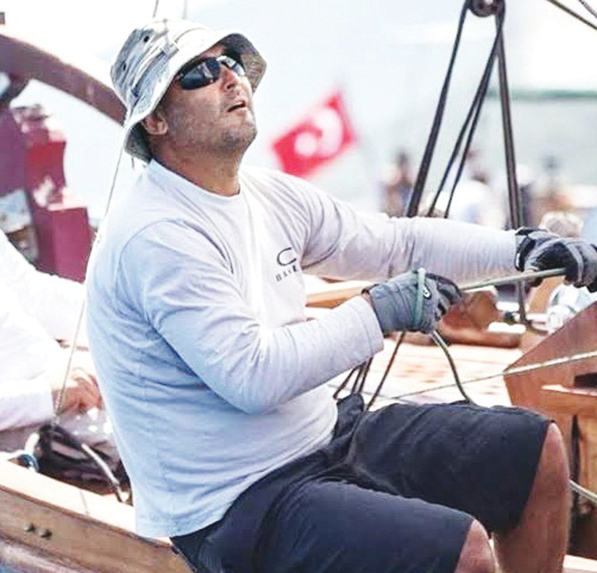 Yelkenler yanan ormanlara açılacak - Sözcü