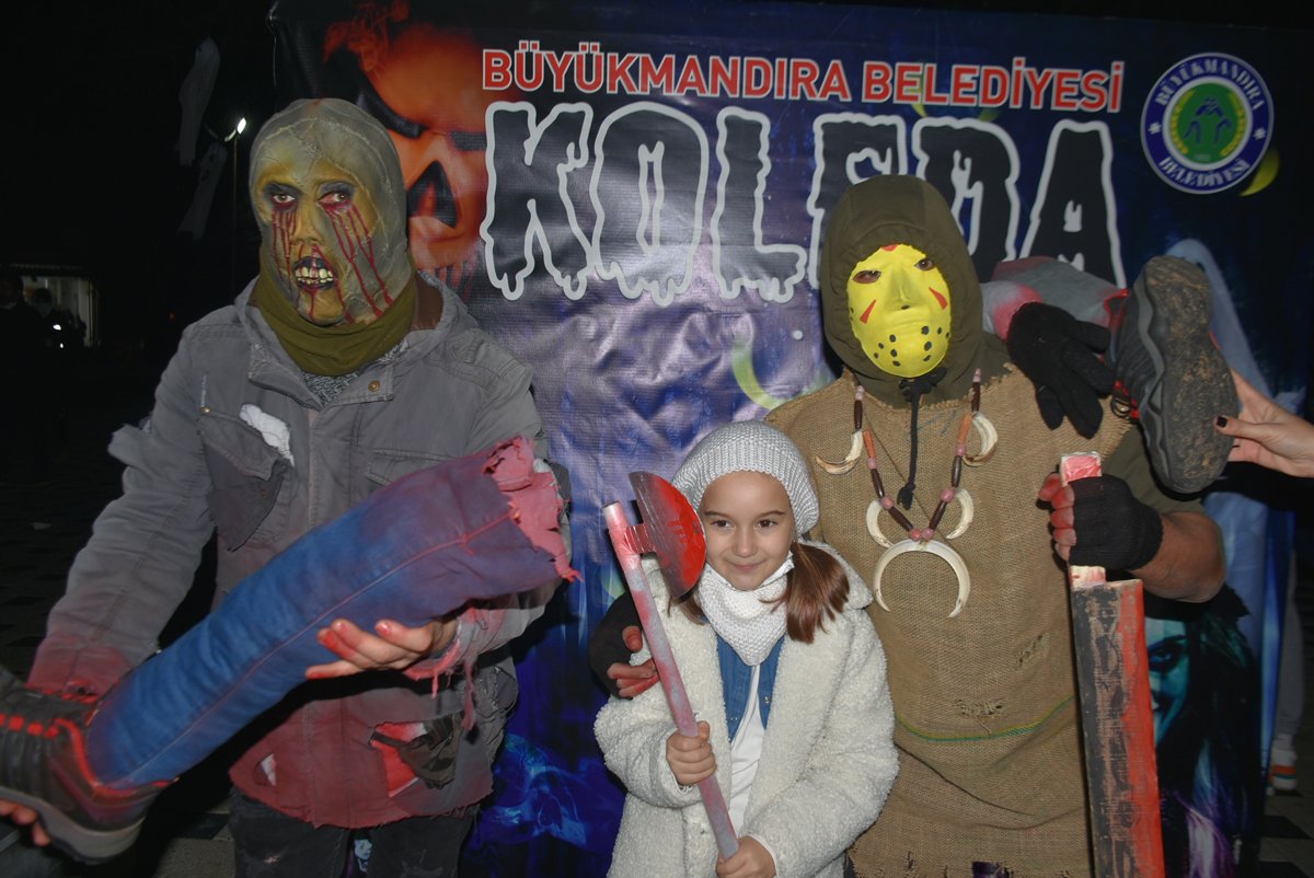 Kırklareli'de korku gecesi 'Koleda' kutlandı - Sözcü