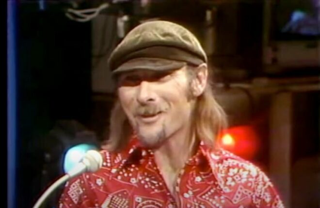 Ünlü müzisyen 80 yaşında hayatını kaybetti - Sözcü