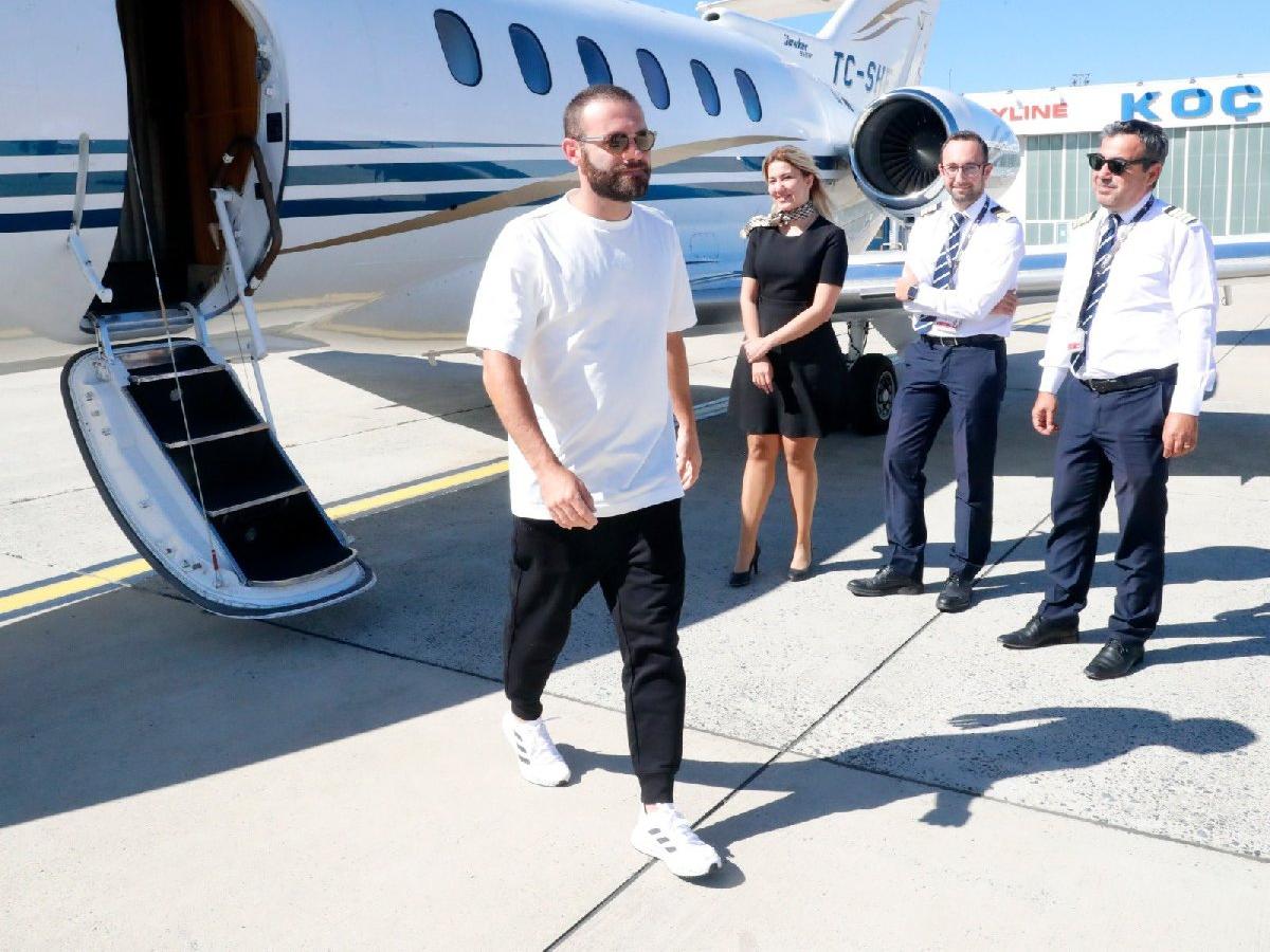 Galatasaray'ın yeni transferi Juan Mata, İstanbul'da - Sözcü