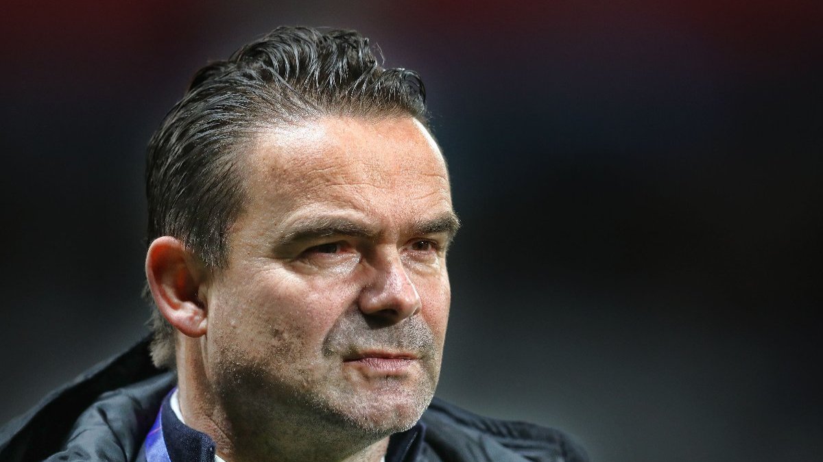 Marc Overmars felç geçirdi - Sözcü