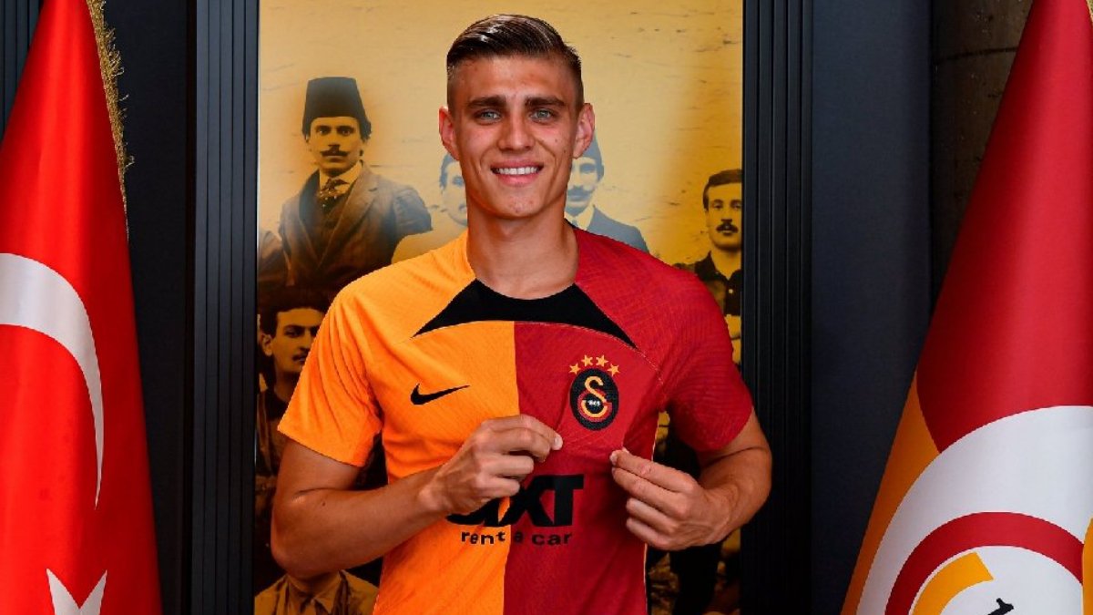 Altay'ın gözü kulağı Galatasaray'da - Sözcü
