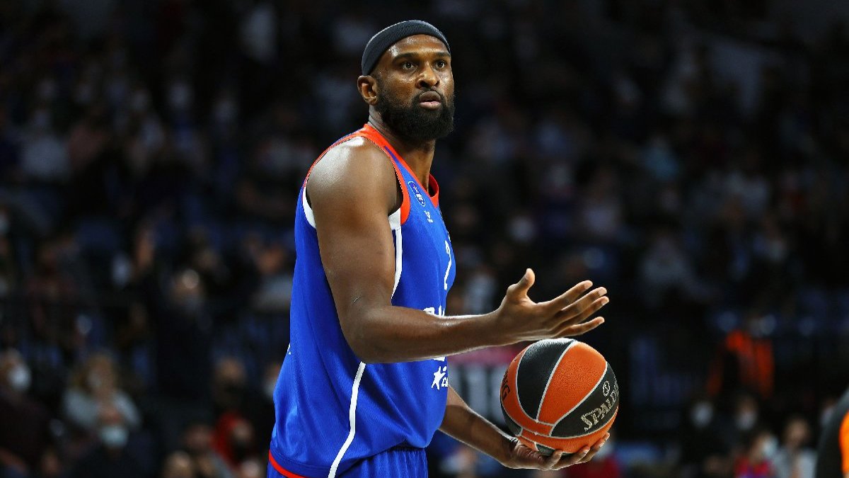 Chris Singleton yeniden Anadolu Efes'te - Sözcü