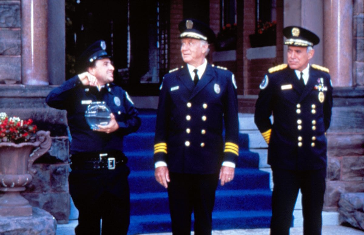Polis Akademisi oyuncusu George R. Robertson hayatını kaybetti - Sözcü