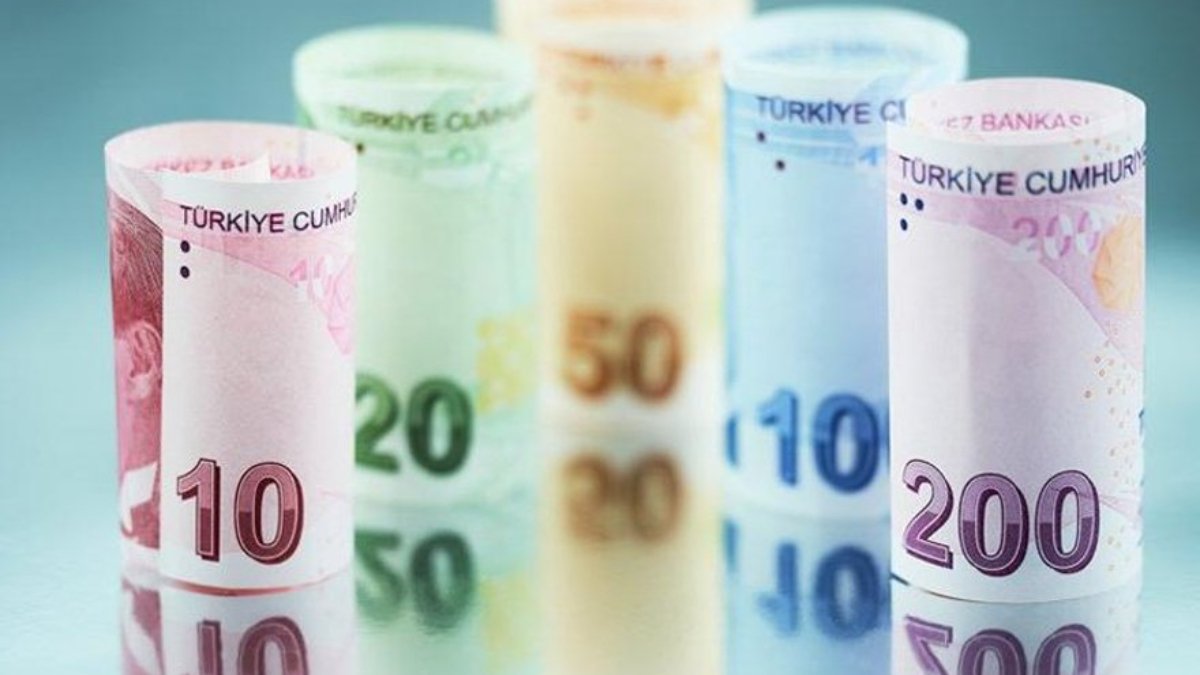 TL en zorlu sınavını iki ay içinde verecek - Sözcü