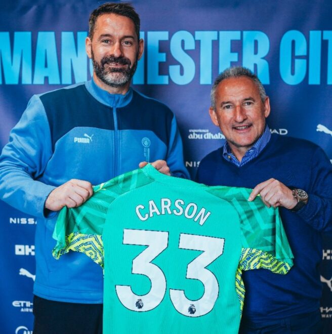 Manchester City, tecrübeli kaleci Scott Carson'ın sözleşmesini bir yıl ...