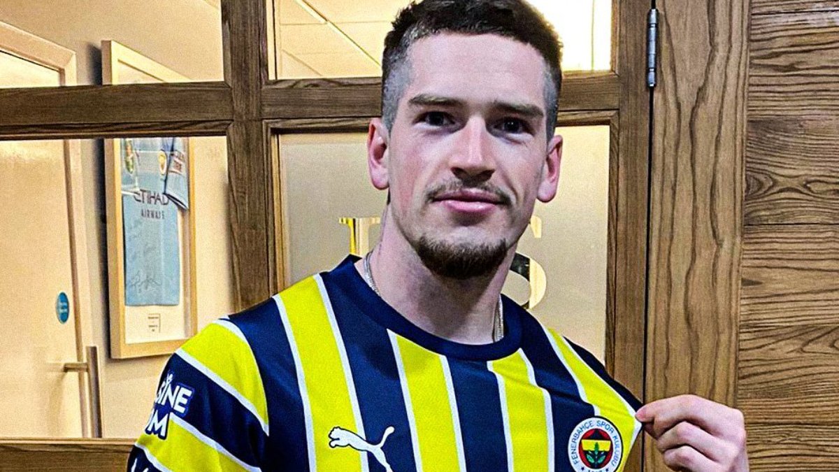 Ryan Kent, Fenerbahçe'nin 3. İngiliz transferi oldu
