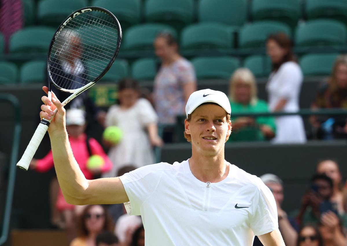 Wimbledon'da Novak Djokovic'in maçı yarıda kaldı - Sözcü
