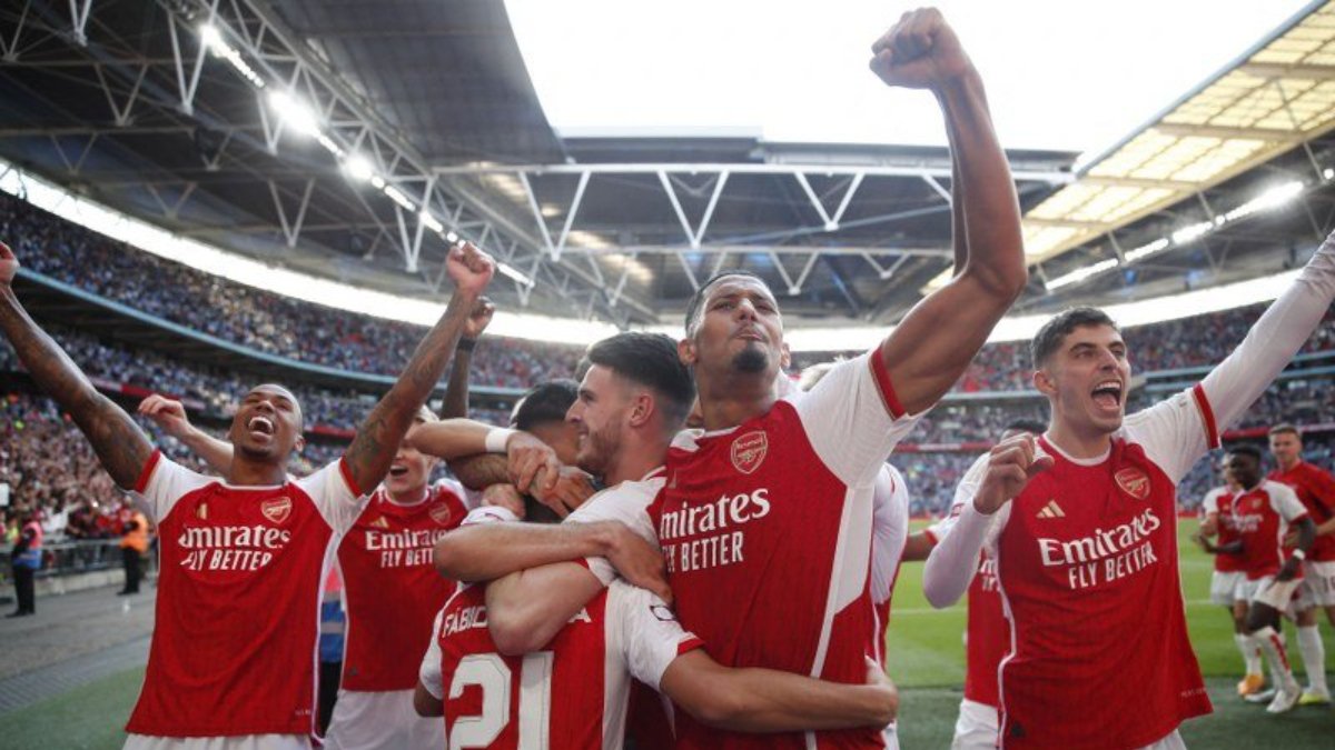 Arsenal, Community Shield finalinde Manchester City'i devirdi - Sözcü