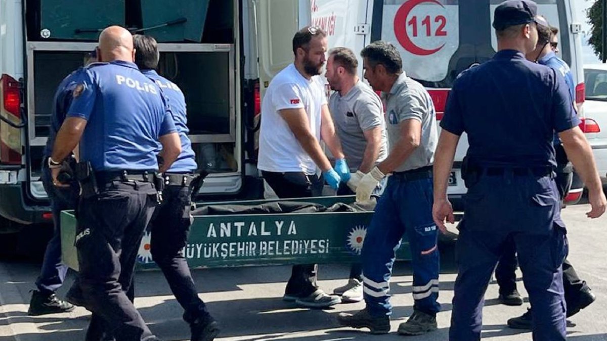 Cezaevinden izinli çıktı, denizde boğuldu - Sözcü Cezaevinden izinli çıktı, denizde boğuldu - Sözcü